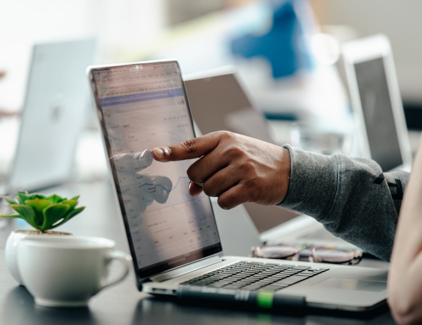 Digital Analytics Platforms NIR technology and Raman Spectroscopy